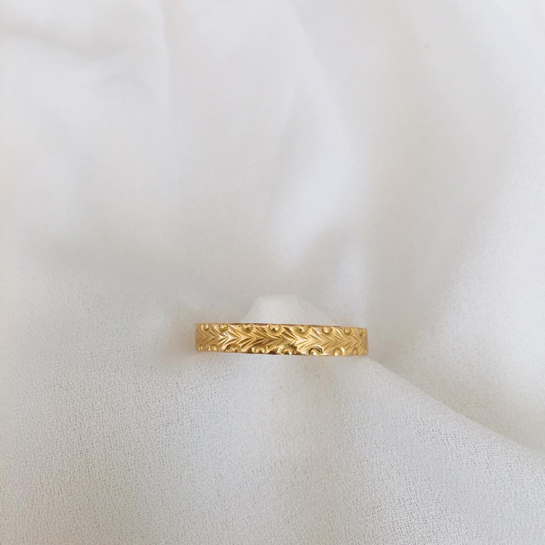 Motif feuillagé - Les bijoux de MAXENCE